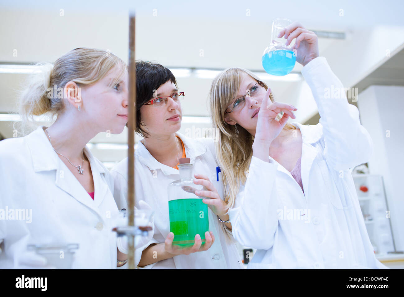 female researcher carrying out research in a chemical lab Stock Photo ...