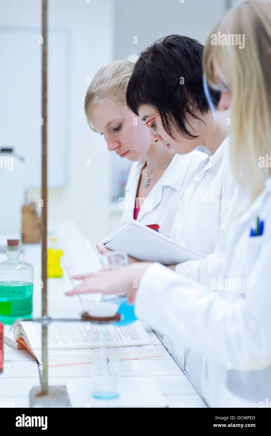 female researcher carrying out research in a chemical lab Stock Photo ...
