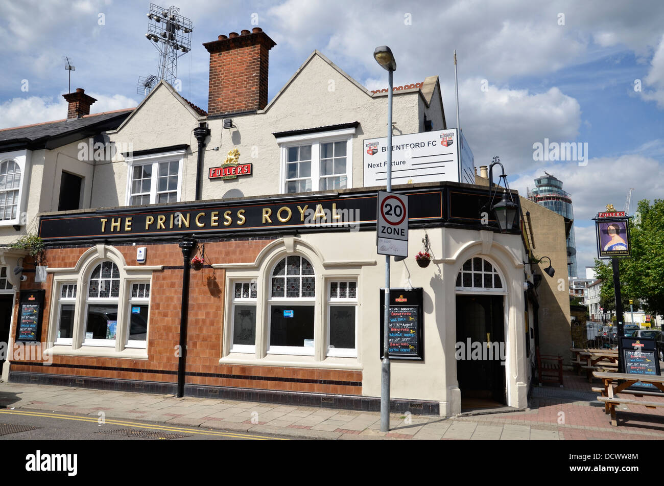 The princess royal pub hi-res stock photography and images - Alamy