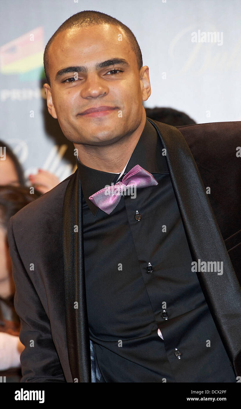 Mohombi '40 Principales Awards 2011' at the Palacio de los Deportes ...