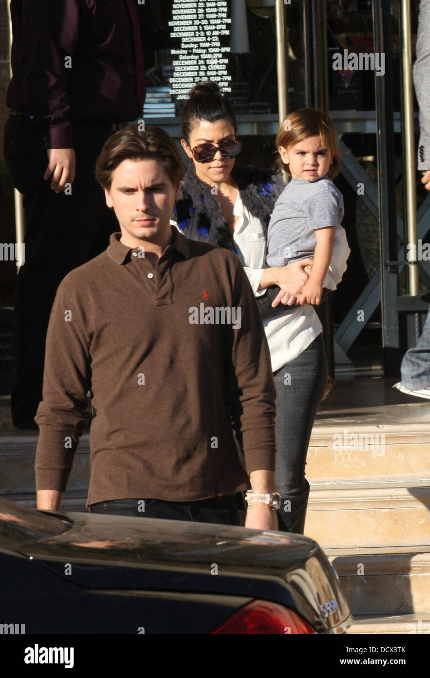 Kourtney Kardashian, Scott Disick and their son Mason exit Barney's New ...