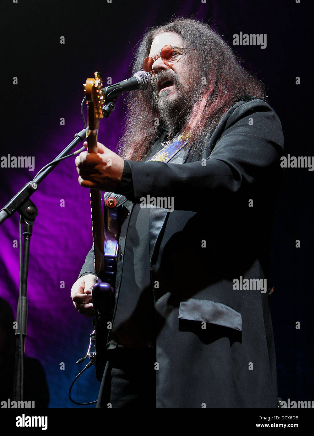 Roy wood hi-res stock photography and images - Alamy