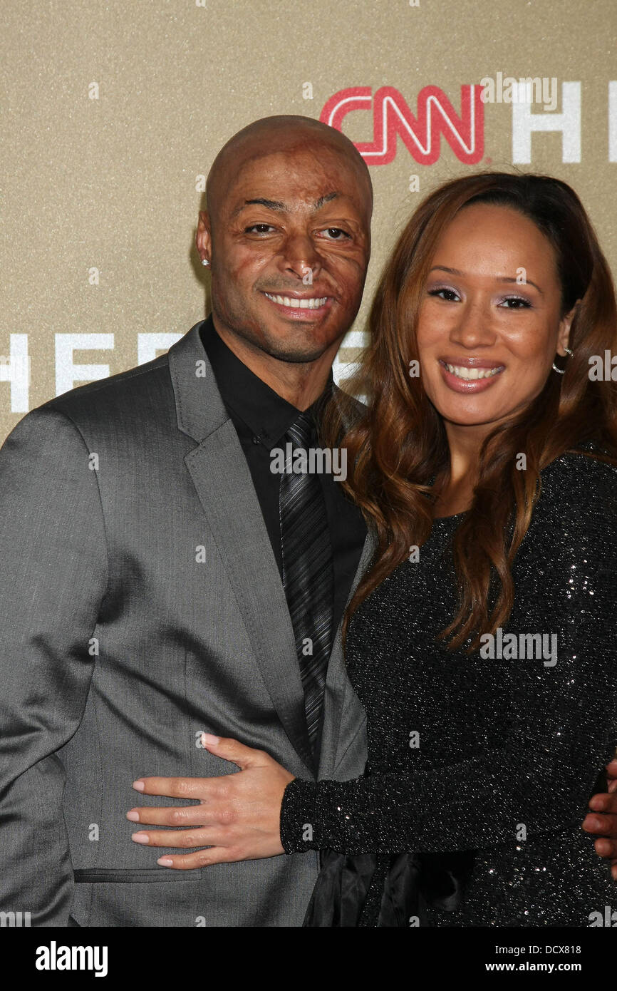 J. R. Martinez at the CNN Heroes: An All-Star Tribute at The Shrine ...