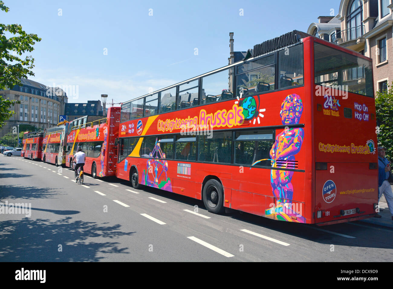 Four buses hi-res stock photography and images - Alamy