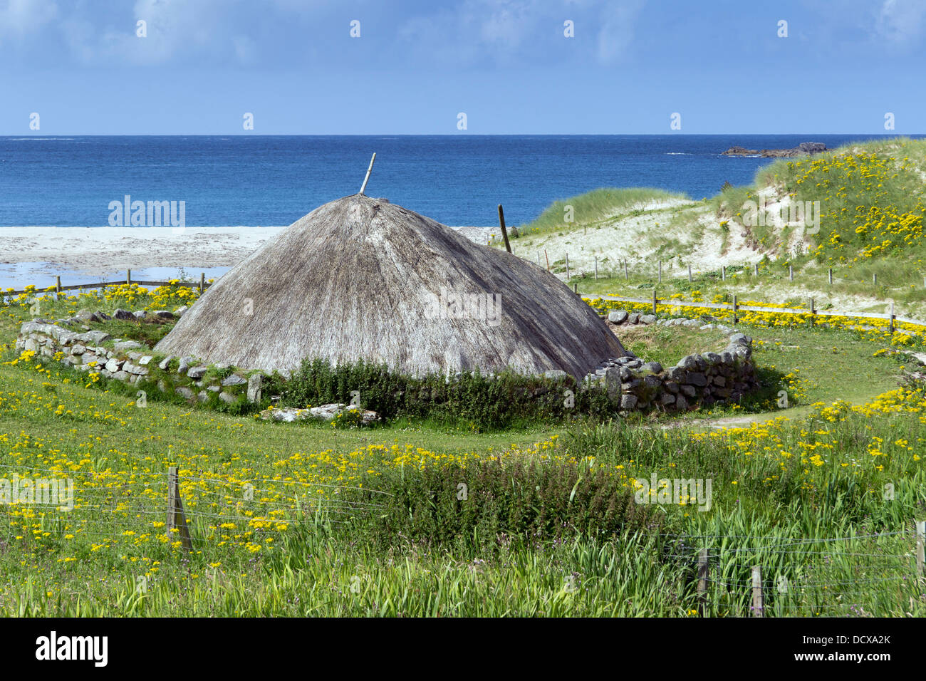 Neolithic round house hi-res stock photography and images - Alamy