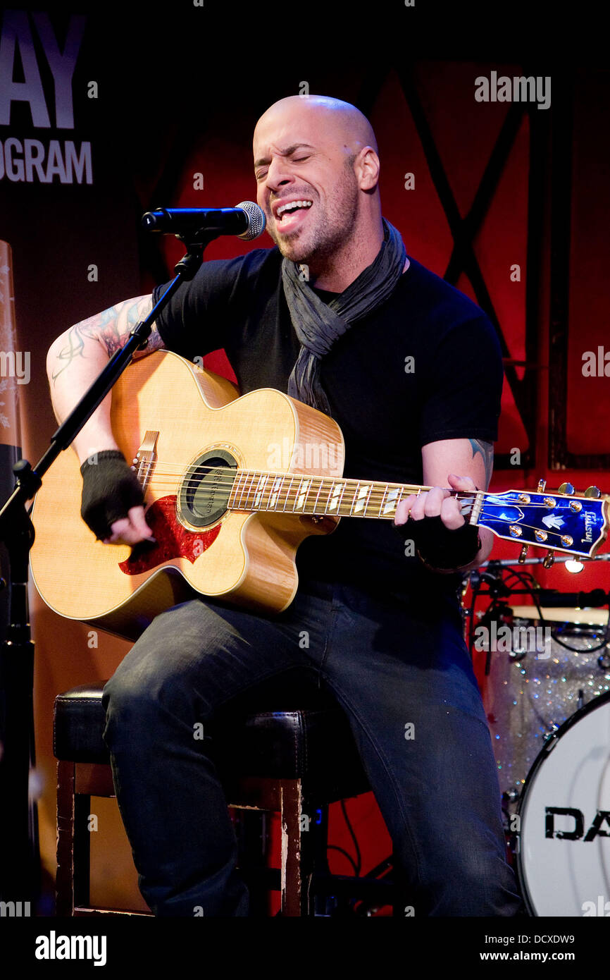 Chris Daughtry of Daughtry The live Facebook concert to celebrate the ...