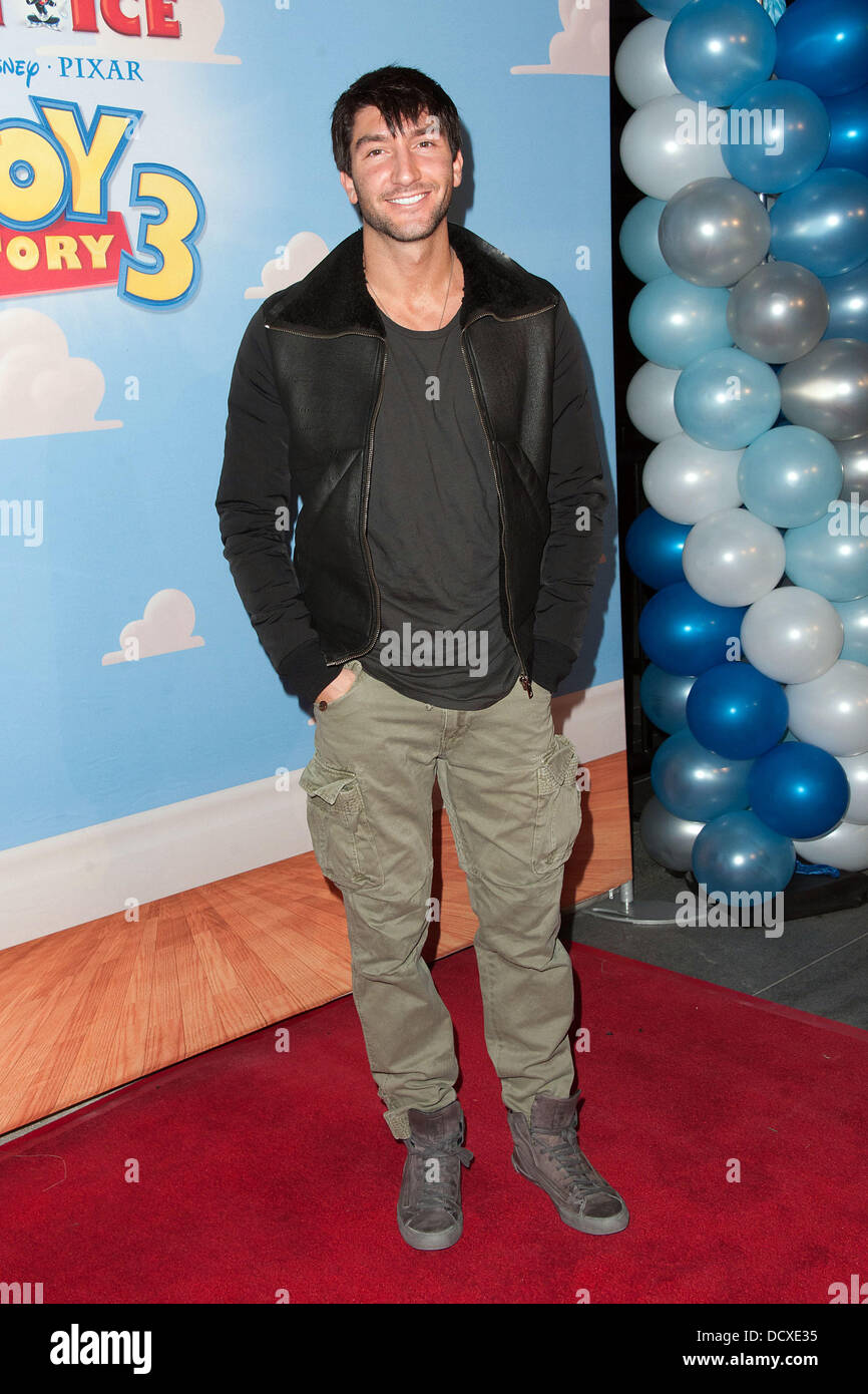 Evan Lysacek Disney On Ice presents Disney Pixar's "Toy Story 3 ...