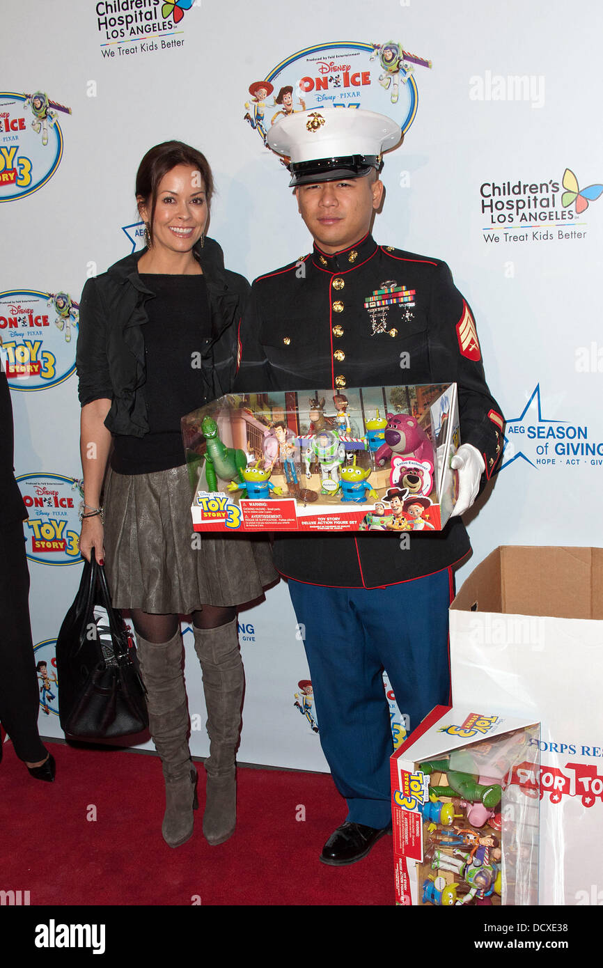 Brooke Burke Disney On Ice presents Disney Pixar's "Toy Story 3 ...