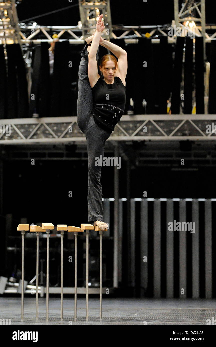 Banquine performer Anna Mokhova Cirque du Soleil's Quidam rehearsal at ...