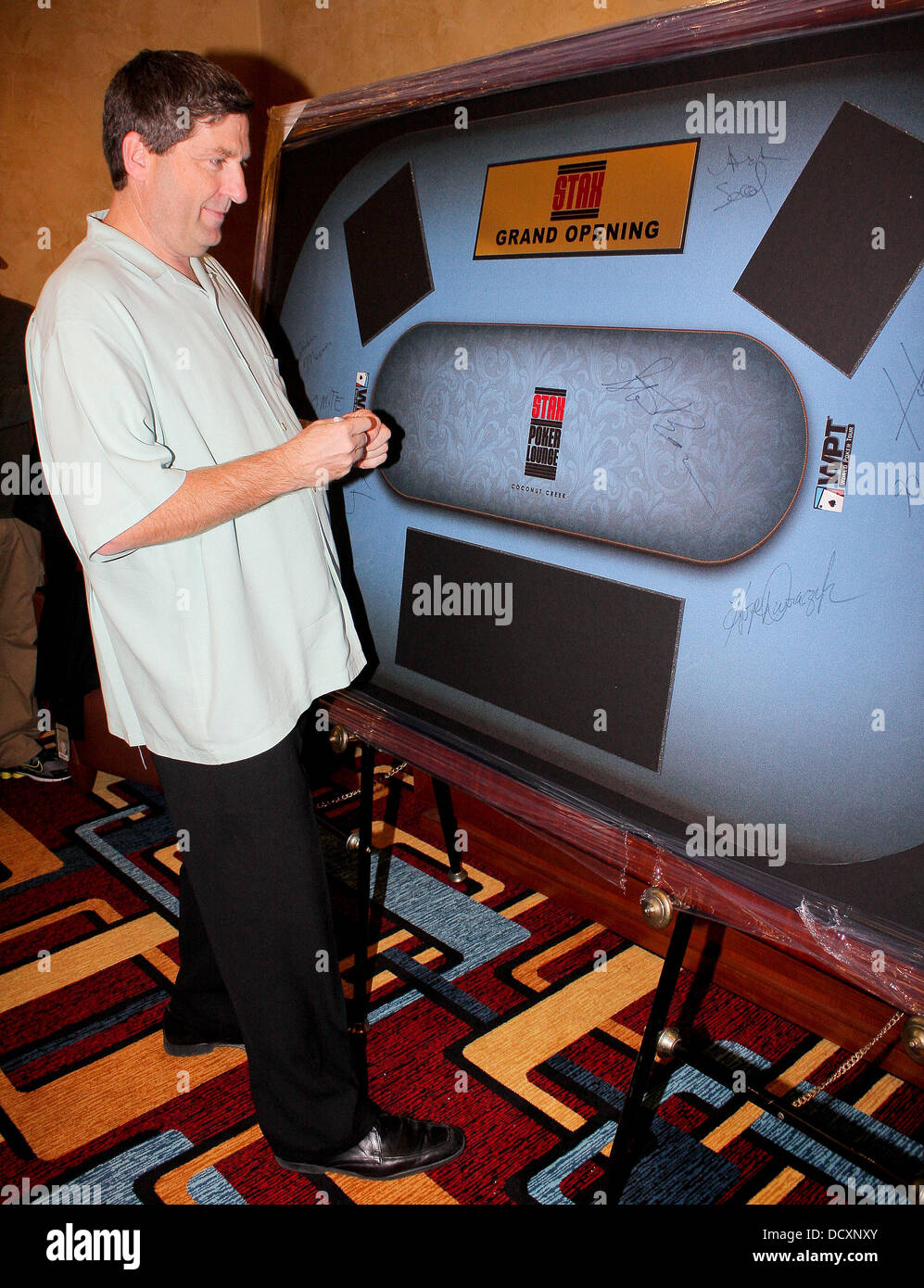 Steve bonner hi-res stock photography and images - Alamy