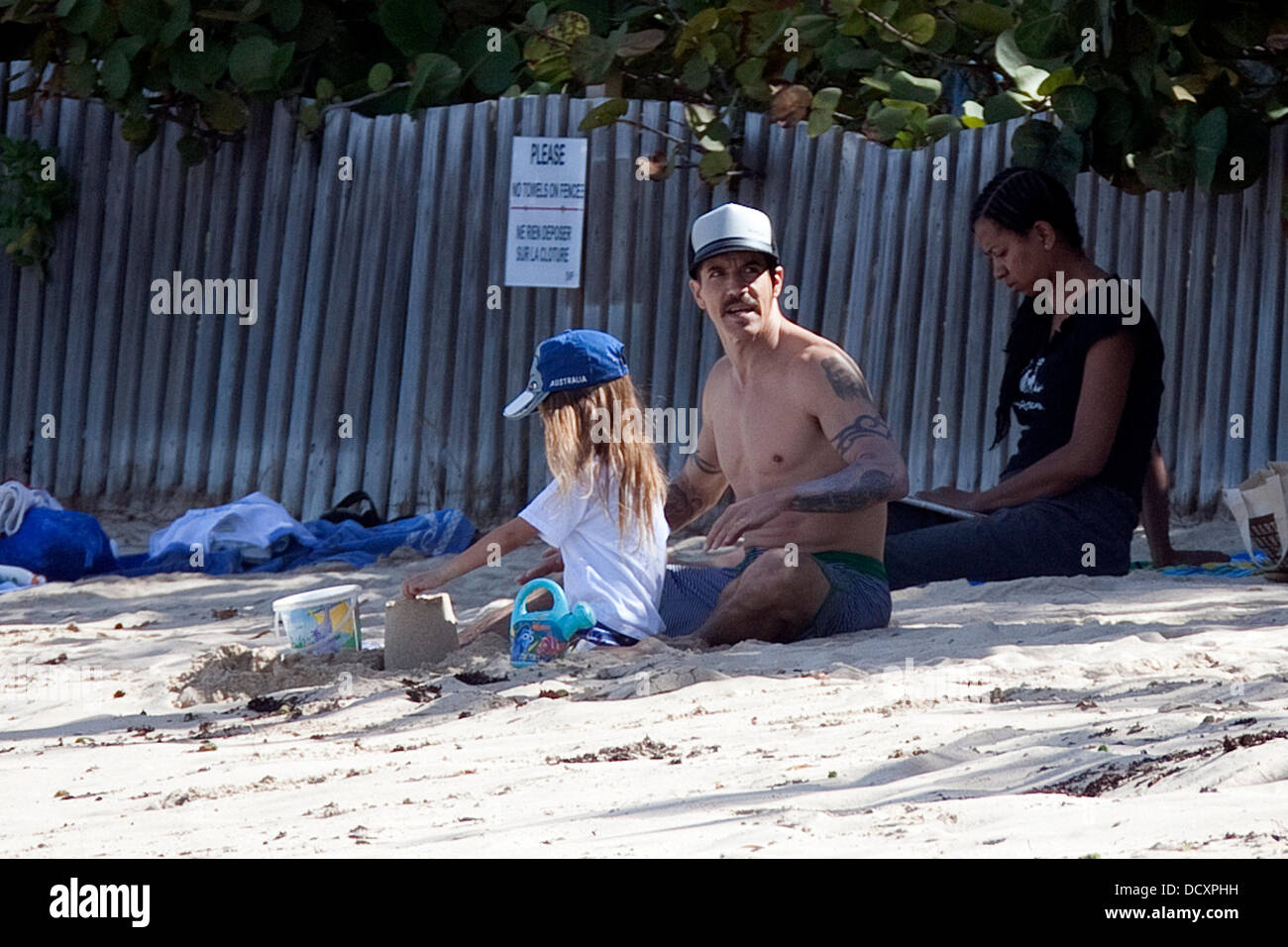Anthony Kiedis and his son Everly Bear enjoying a holiday on St ...
