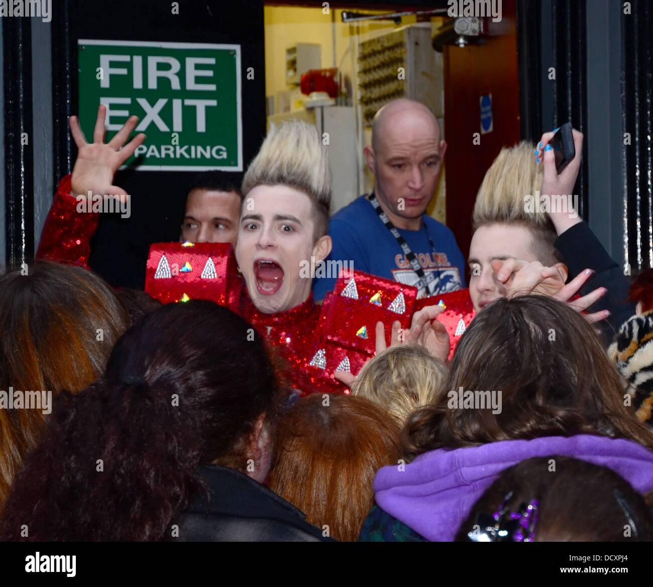 Jedward invent a new craze of crowd surfing on the hundreds teenage ...