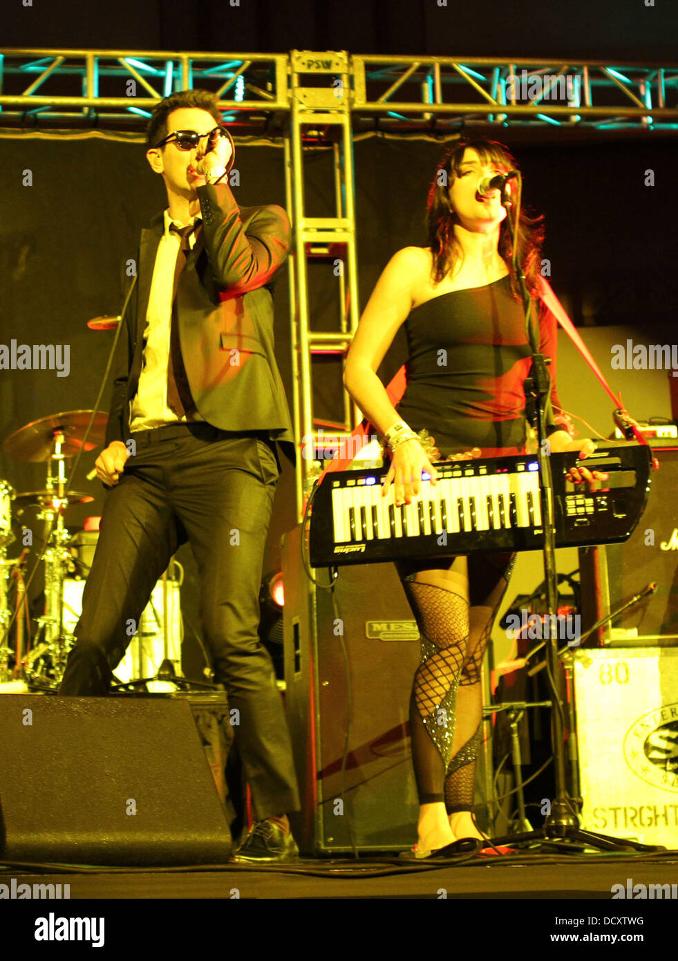 Victoria asher cobra starship hi-res stock photography and images - Alamy