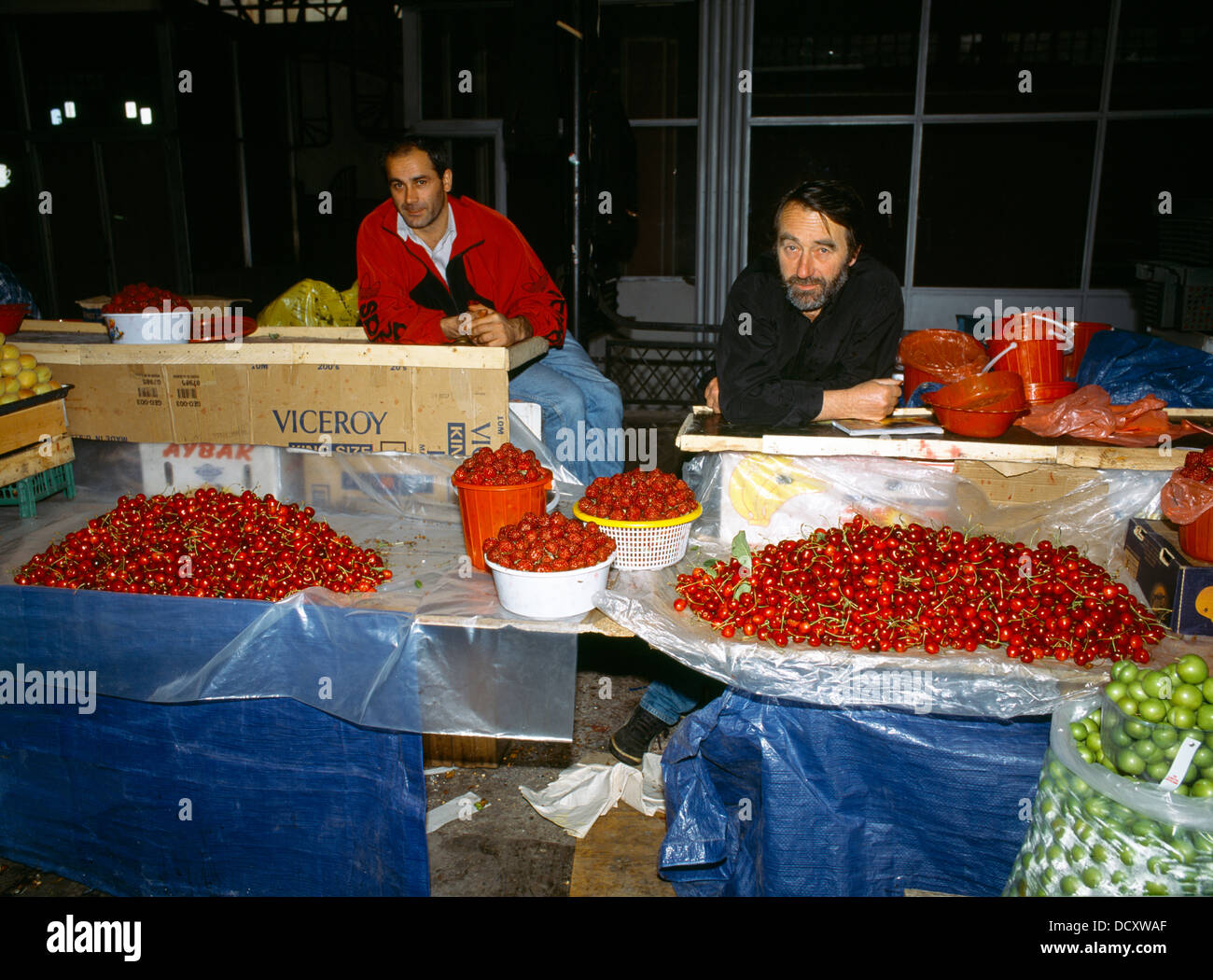 Tbilisi Georgia Kolmeurneobis Bazari Indoor Market Fruit Sellers Stock ...