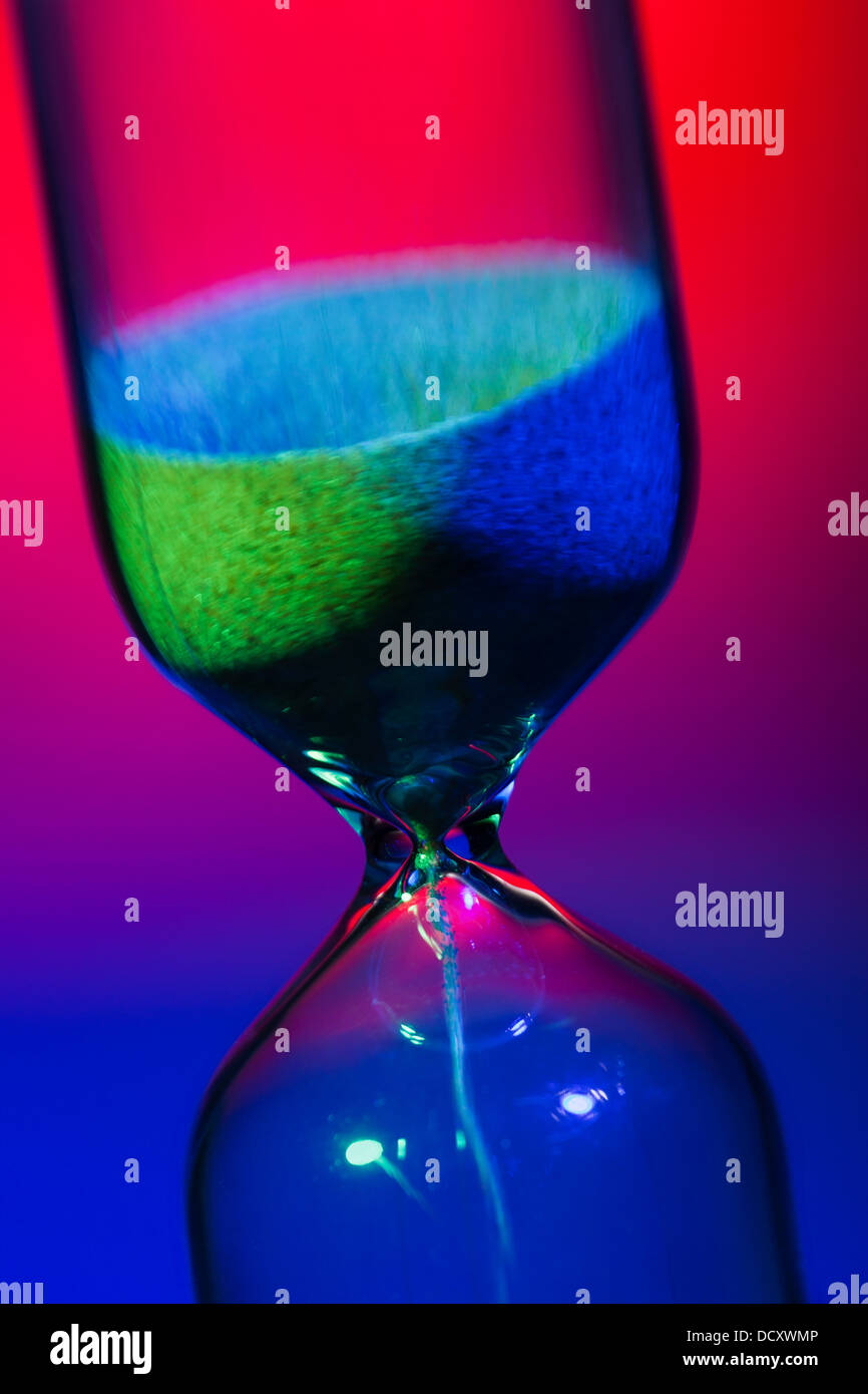 Sand stopwatch hi-res stock photography and images - Alamy