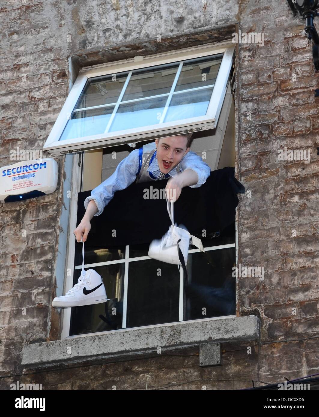 Stage dressing room door hi-res stock photography and images - Alamy
