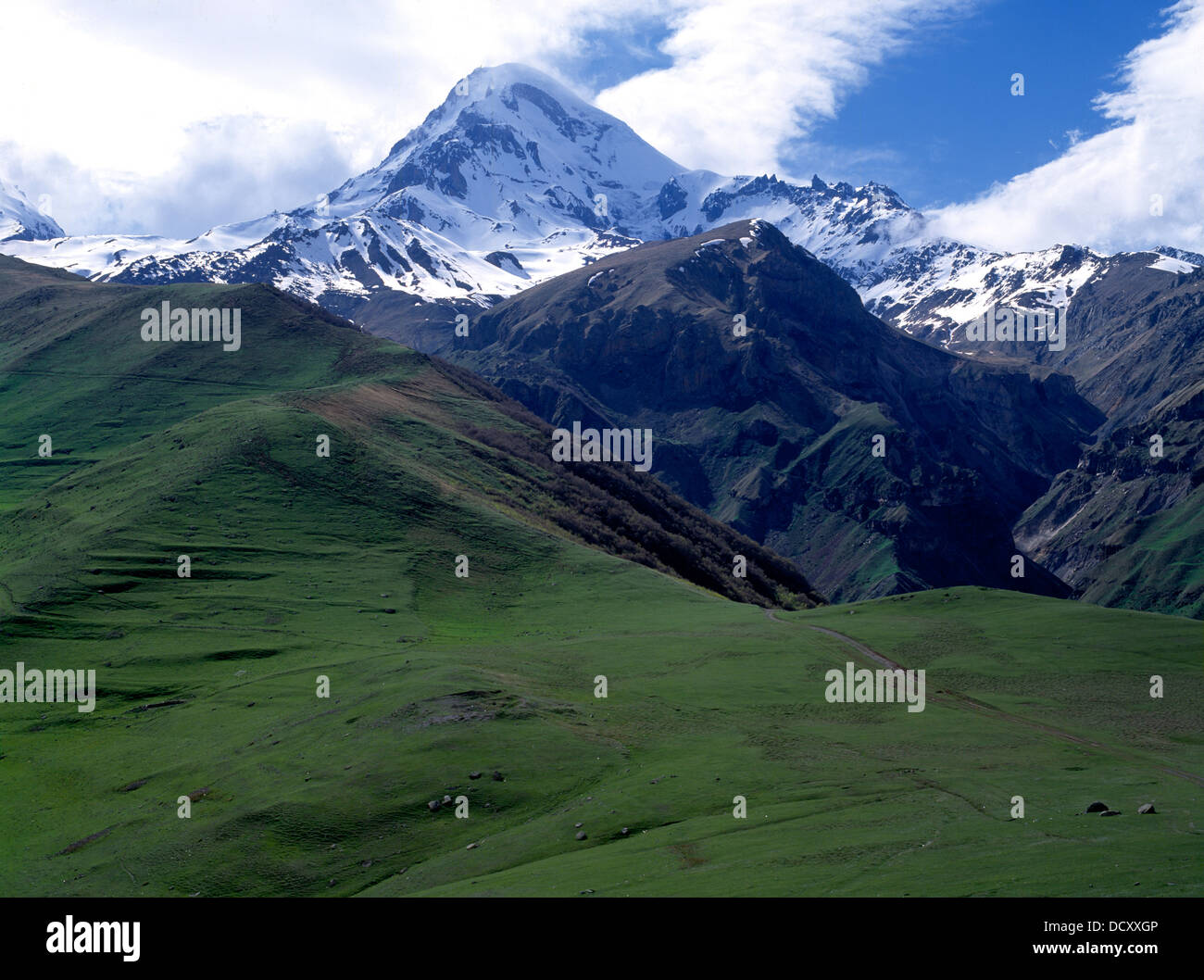 Mount kazbek stratovolcano hi-res stock photography and images - Alamy