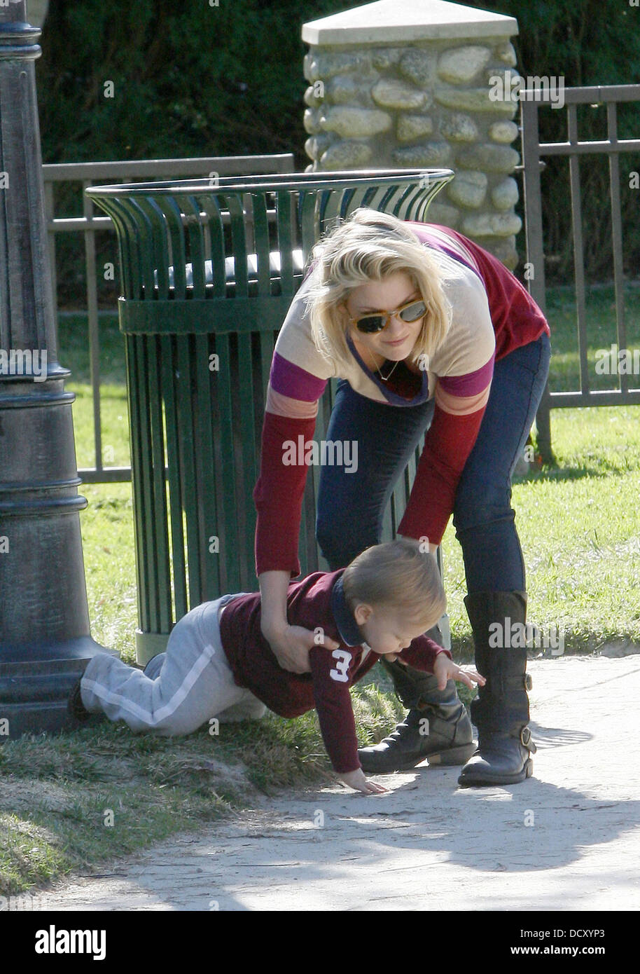 Ali Larter takes her baby son Theodore Hayes MacArthur to Cold Water ...