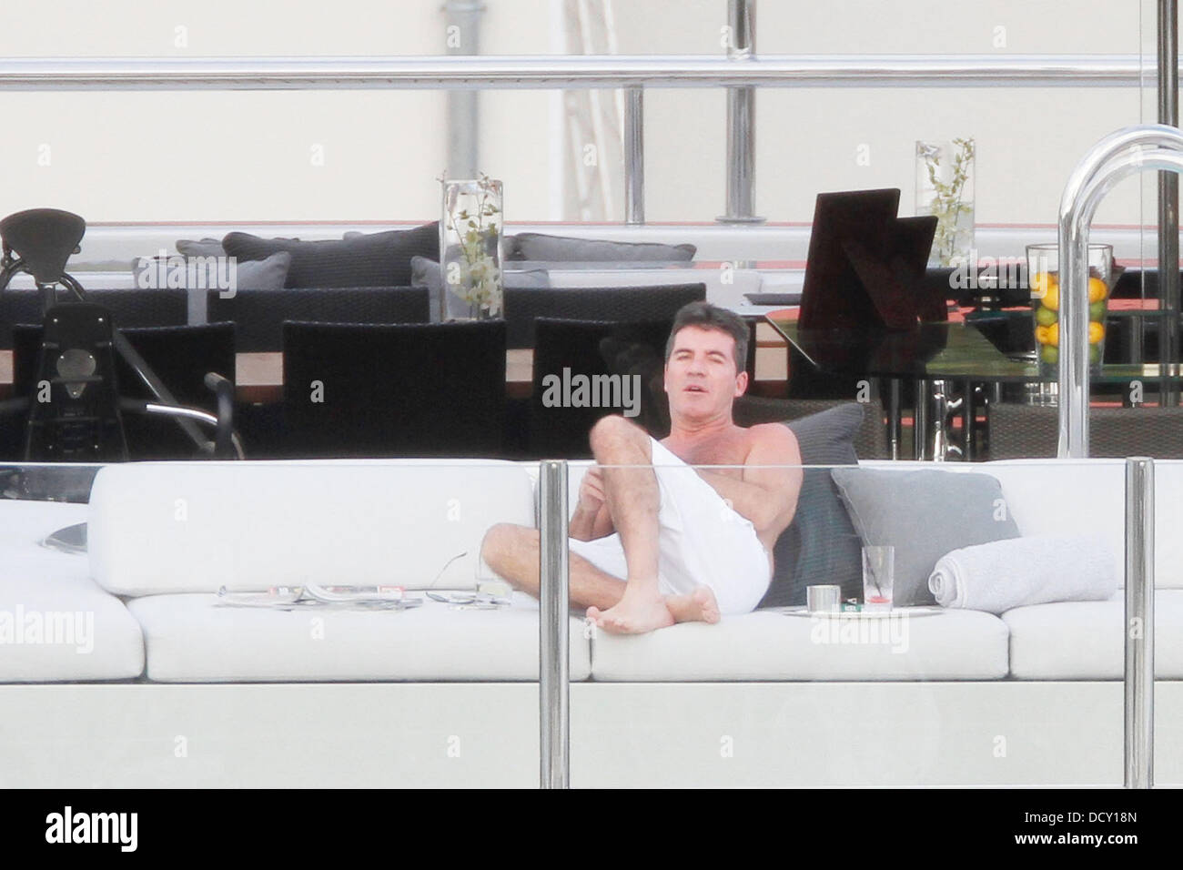 Simon Cowell relaxing aboard luxury super yacht, MY Slipstream St Barts ...