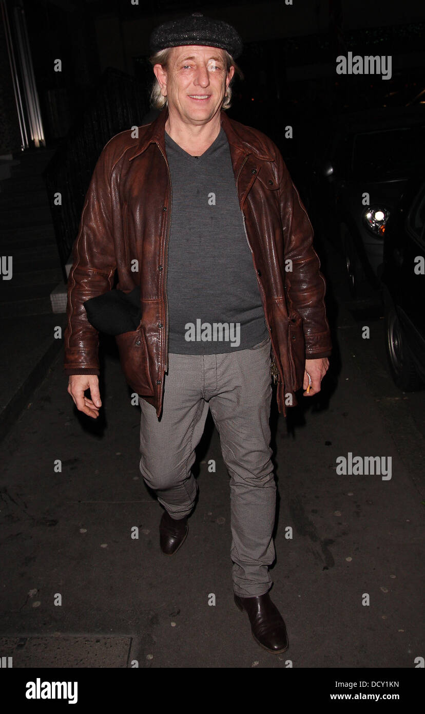 Mark wingett hi-res stock photography and images - Alamy