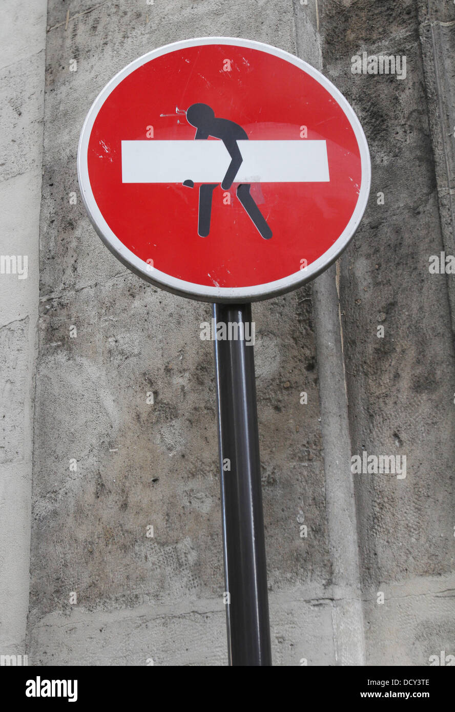 Funny Road Signs An anonymous artist gets some attention from drivers ...