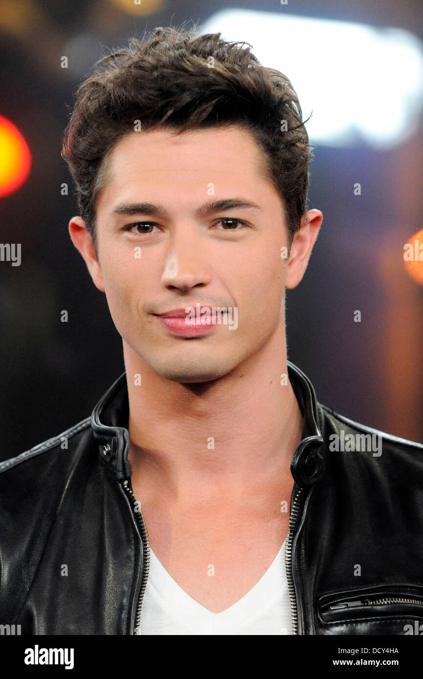 Joe dinicol hi-res stock photography and images - Alamy