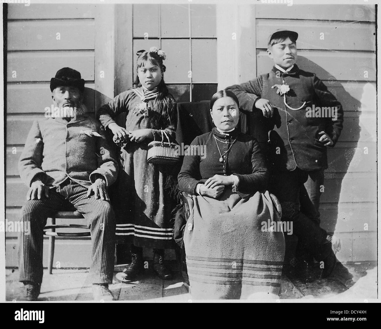 Indian family (four persons). . - - 297603 Stock Photo - Alamy