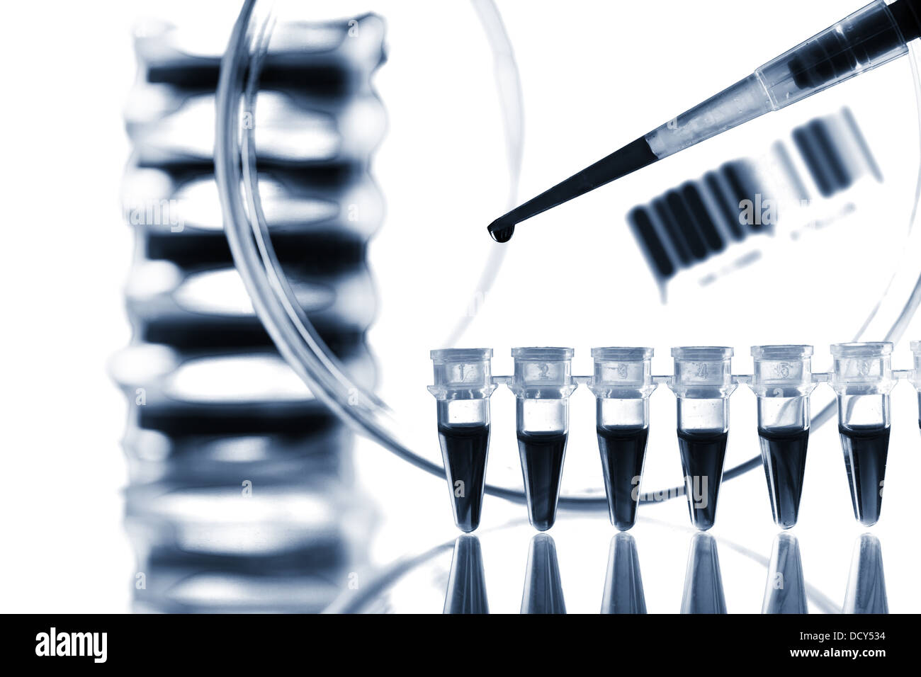 Lab to table hi-res stock photography and images - Alamy