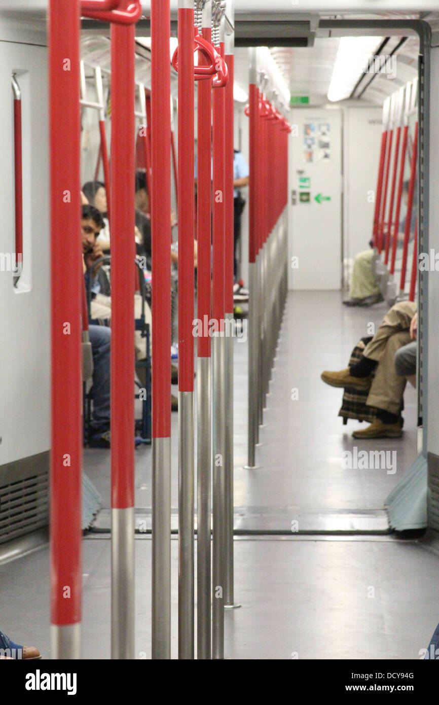 Mtr trains hi-res stock photography and images - Alamy