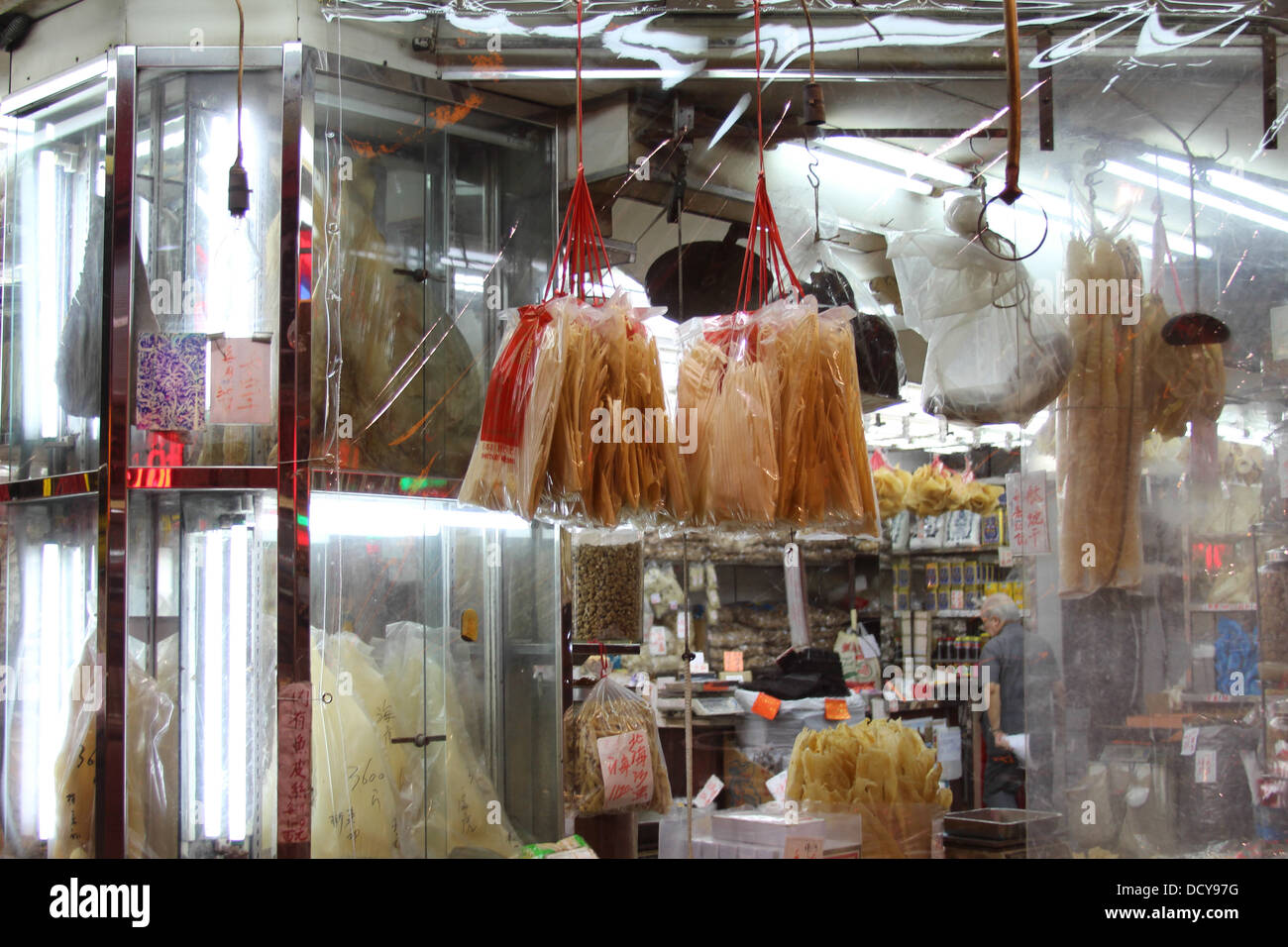 Food shops in Temple Street Kowloon Hong Kong China Stock Photo - Alamy