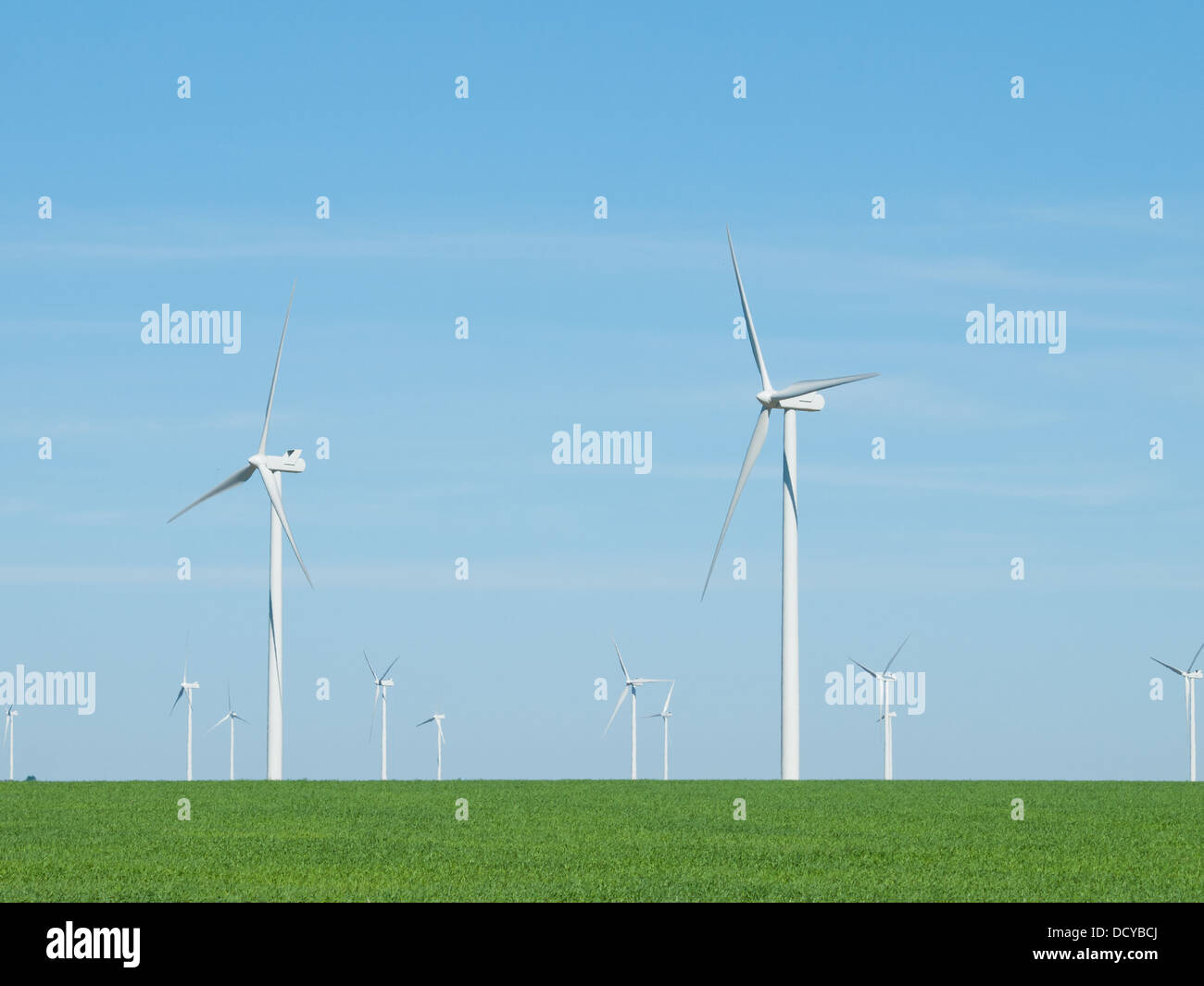 Wind turbines farm in Eastern Colorado Stock Photo - Alamy