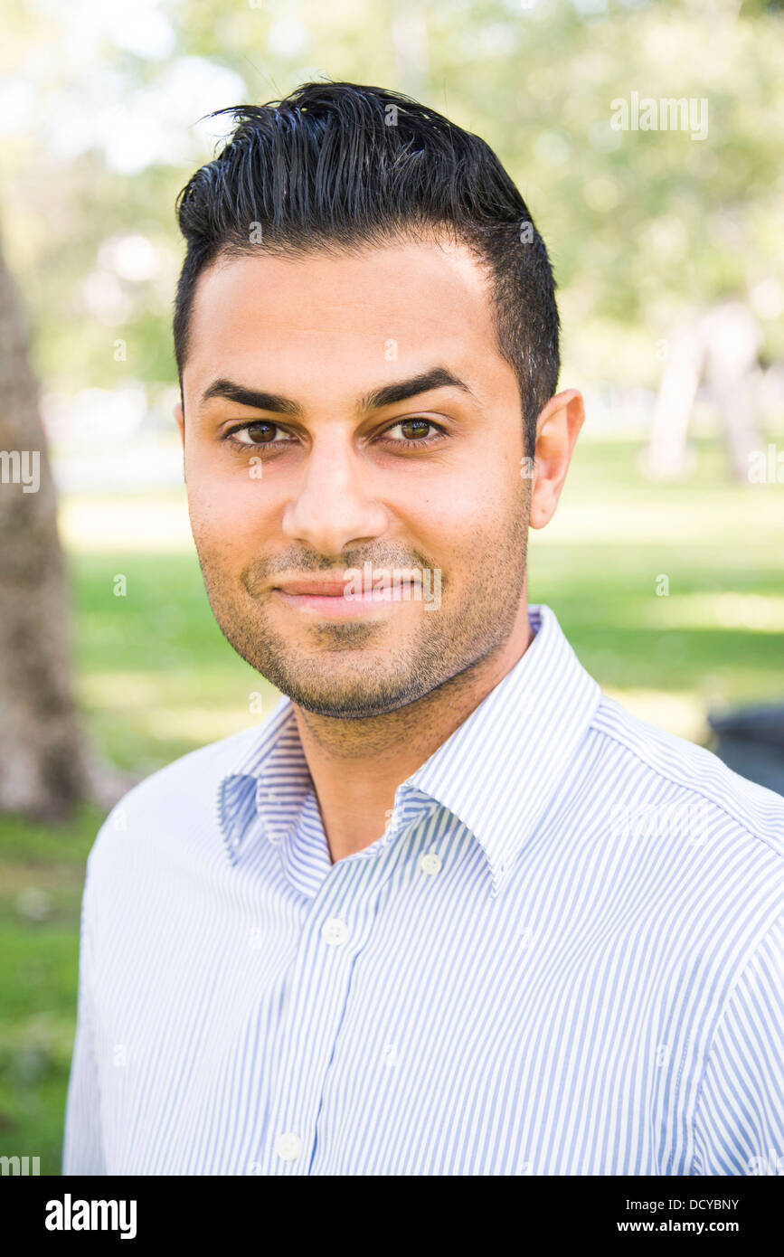 Indian male 20s portrait hi-res stock photography and images - Alamy
