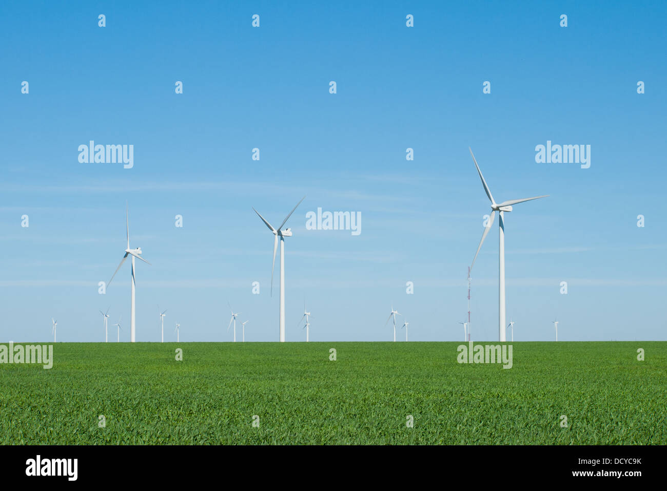 Wind turbines farm in Eastern Colorado Stock Photo - Alamy