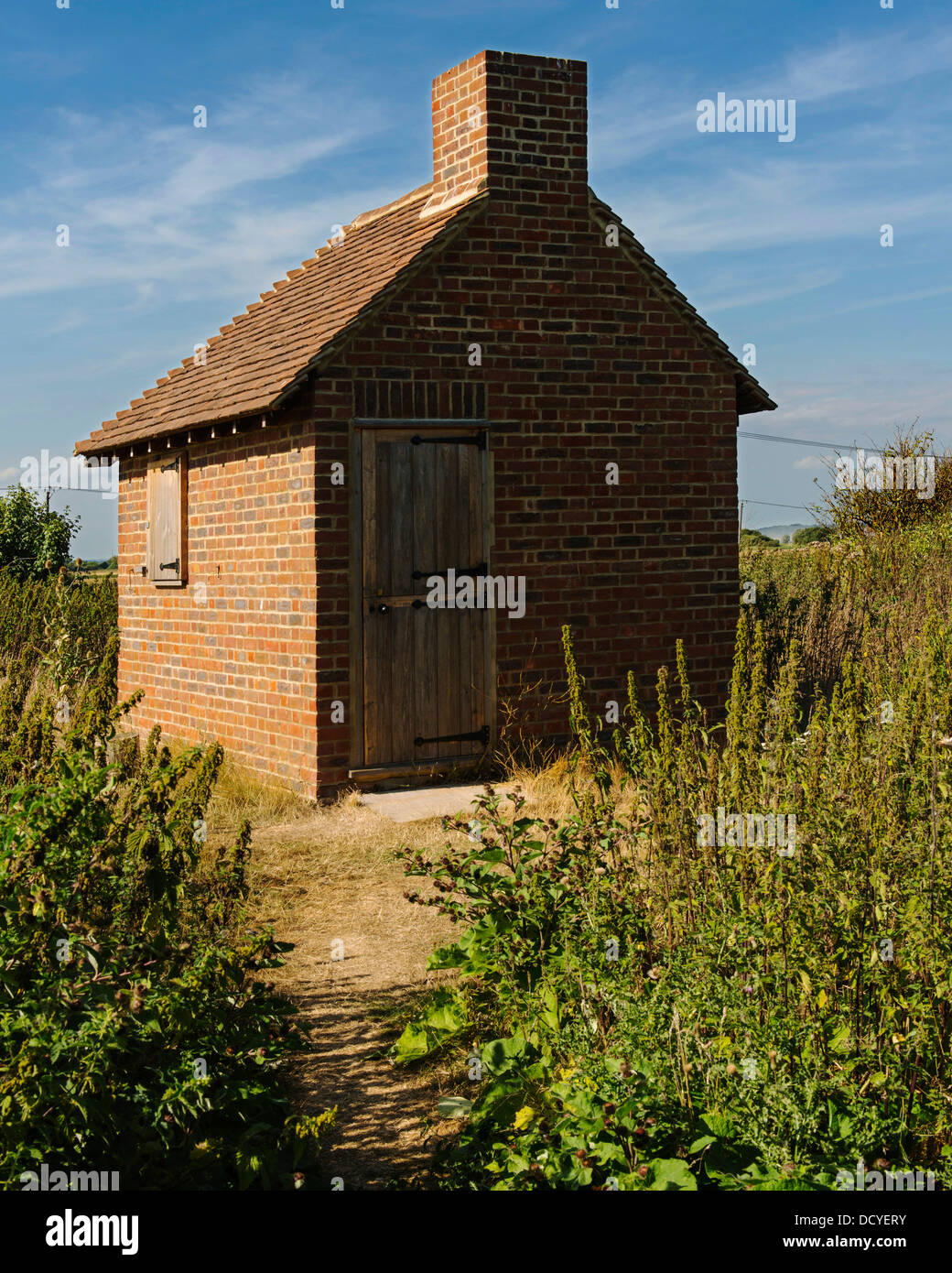Romney marsh lookers hut hi-res stock photography and images - Alamy