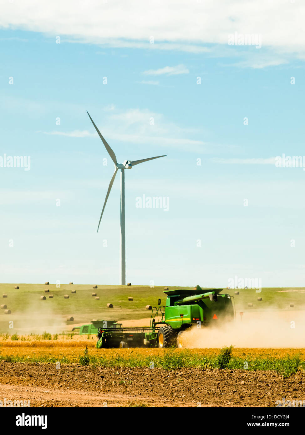 Wind turbines farm in Eastern Colorado Stock Photo - Alamy