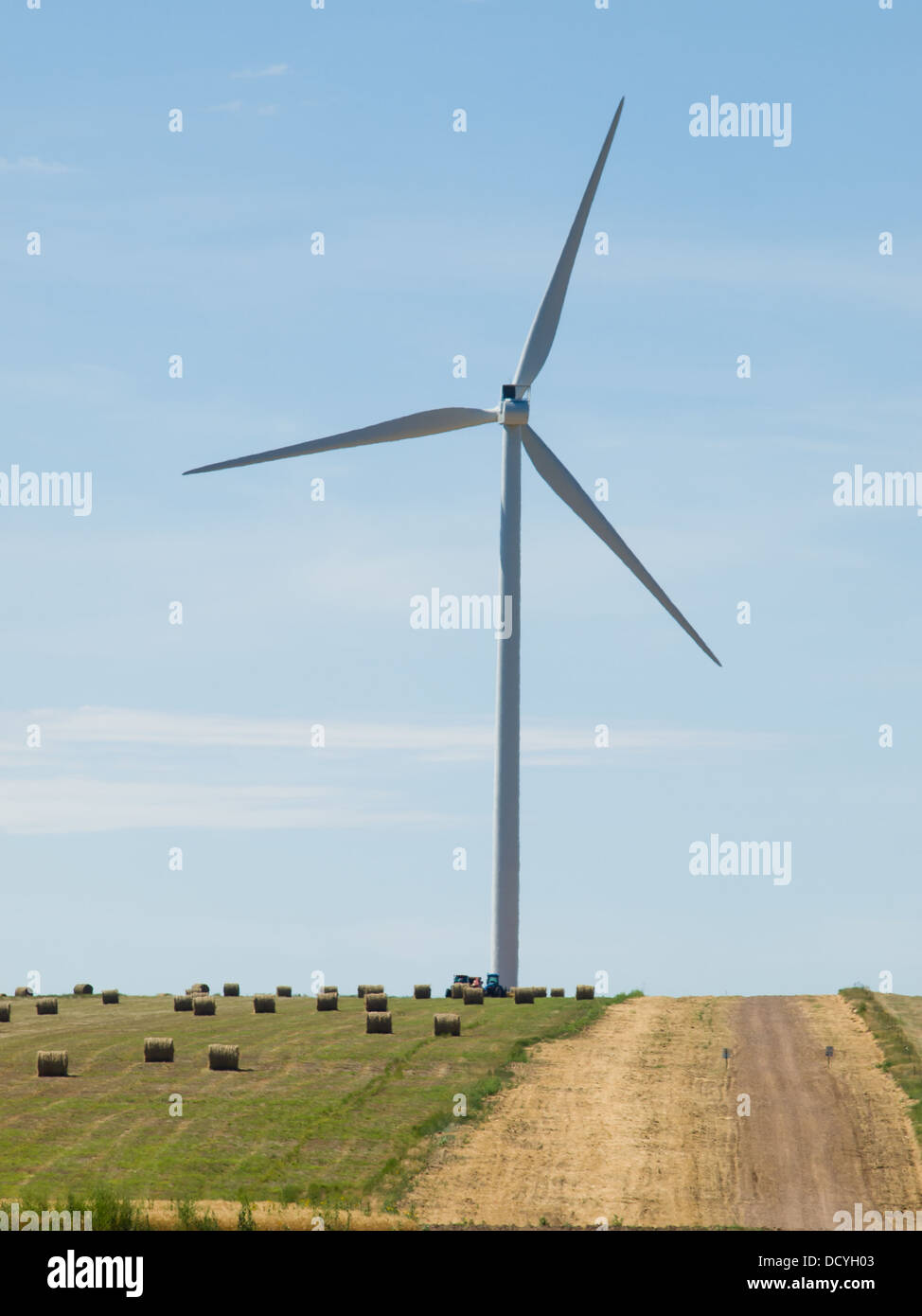 Wind turbines farm in Eastern Colorado Stock Photo - Alamy