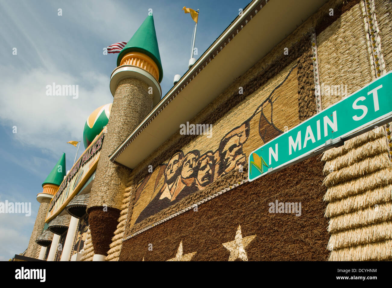 Corn palace mitchell south dakota usa hi-res stock photography and ...