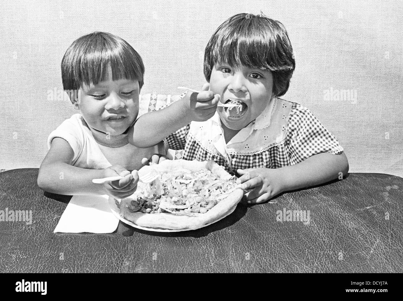 Chow Down Stock Photos & Chow Down Stock Images - Alamy