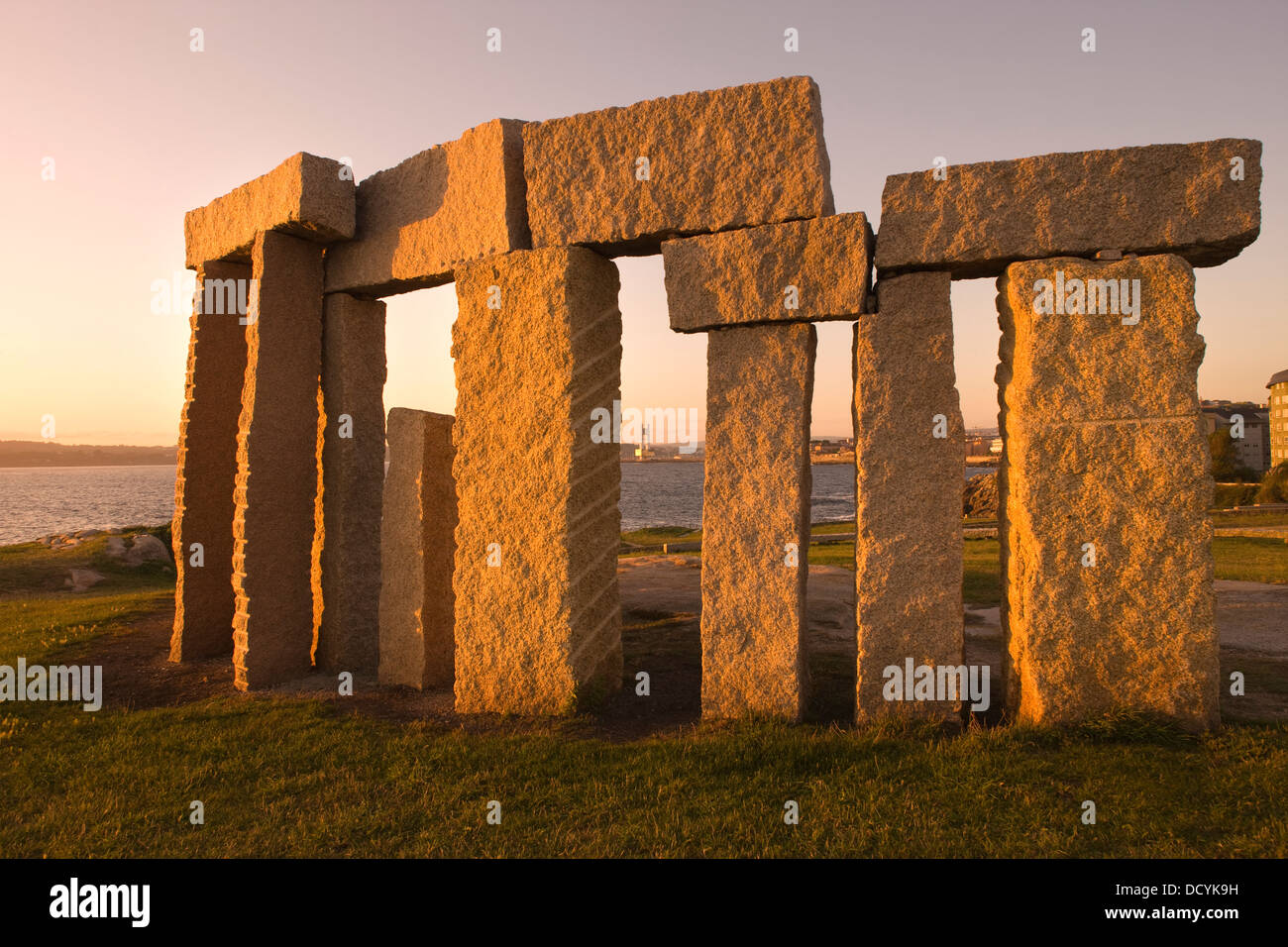 MEHIRS STANDING STONES MONUMENT PASEO DOS MENHIRES SCULPTURE PARK LA ...