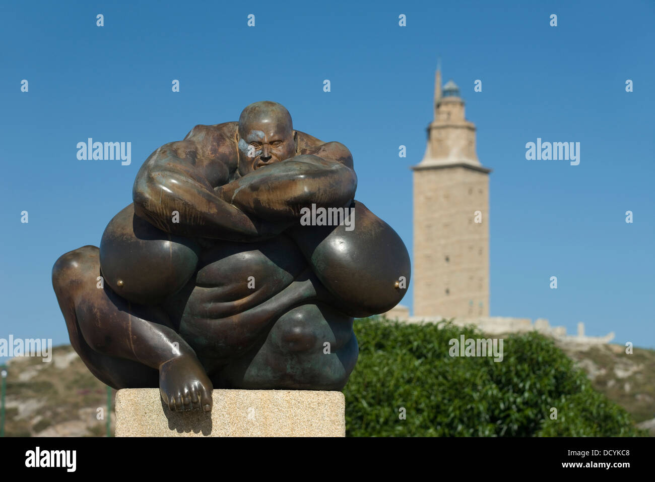Bronze tower hi-res stock photography and images - Alamy