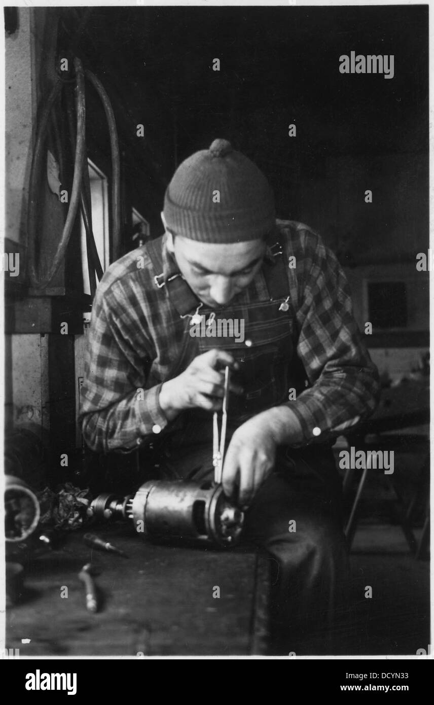 Vintage working machine hi-res stock photography and images - Alamy