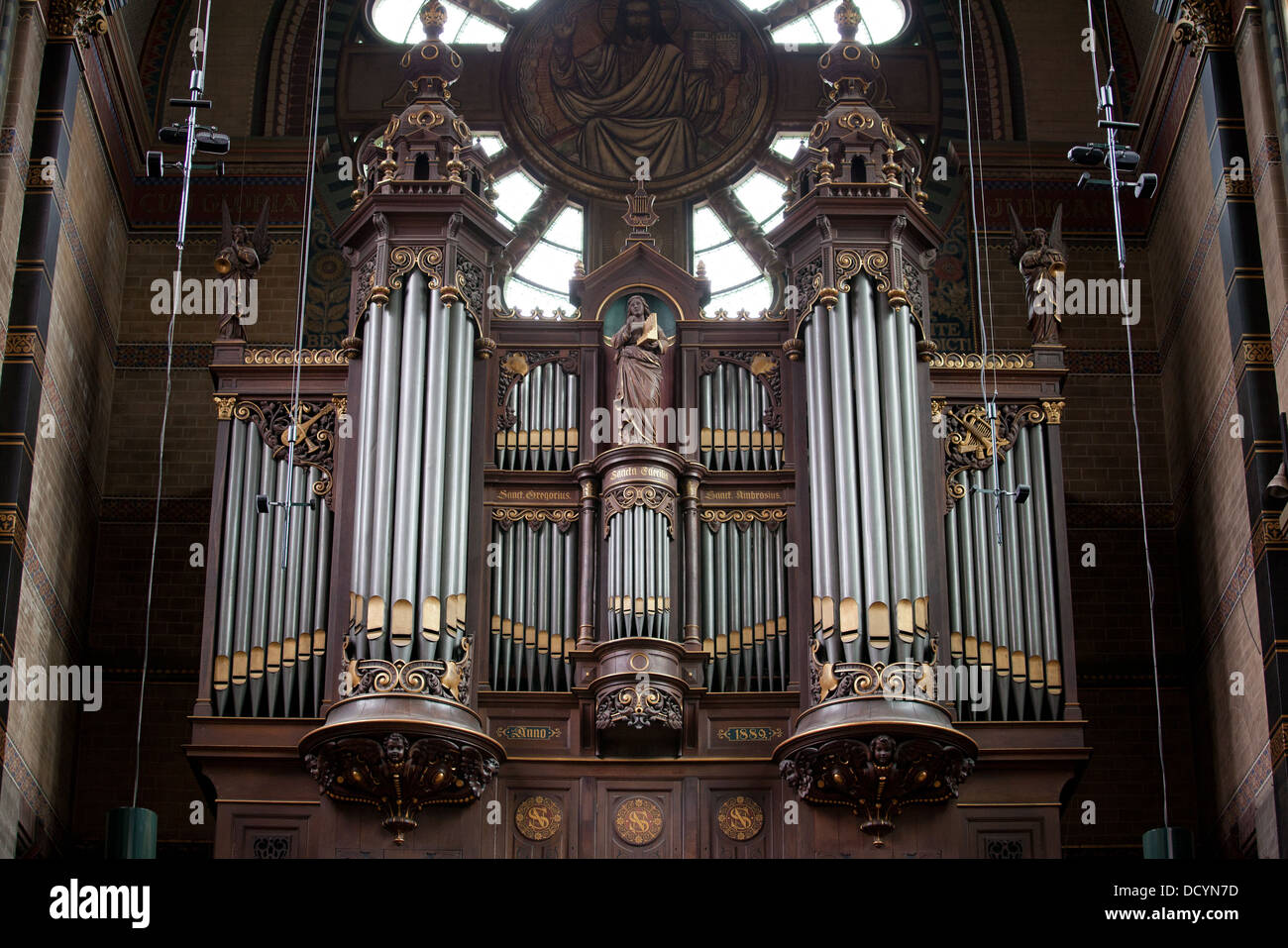 19th century Sauer organ in Saint Nicholas Church (Dutch: Sint ...