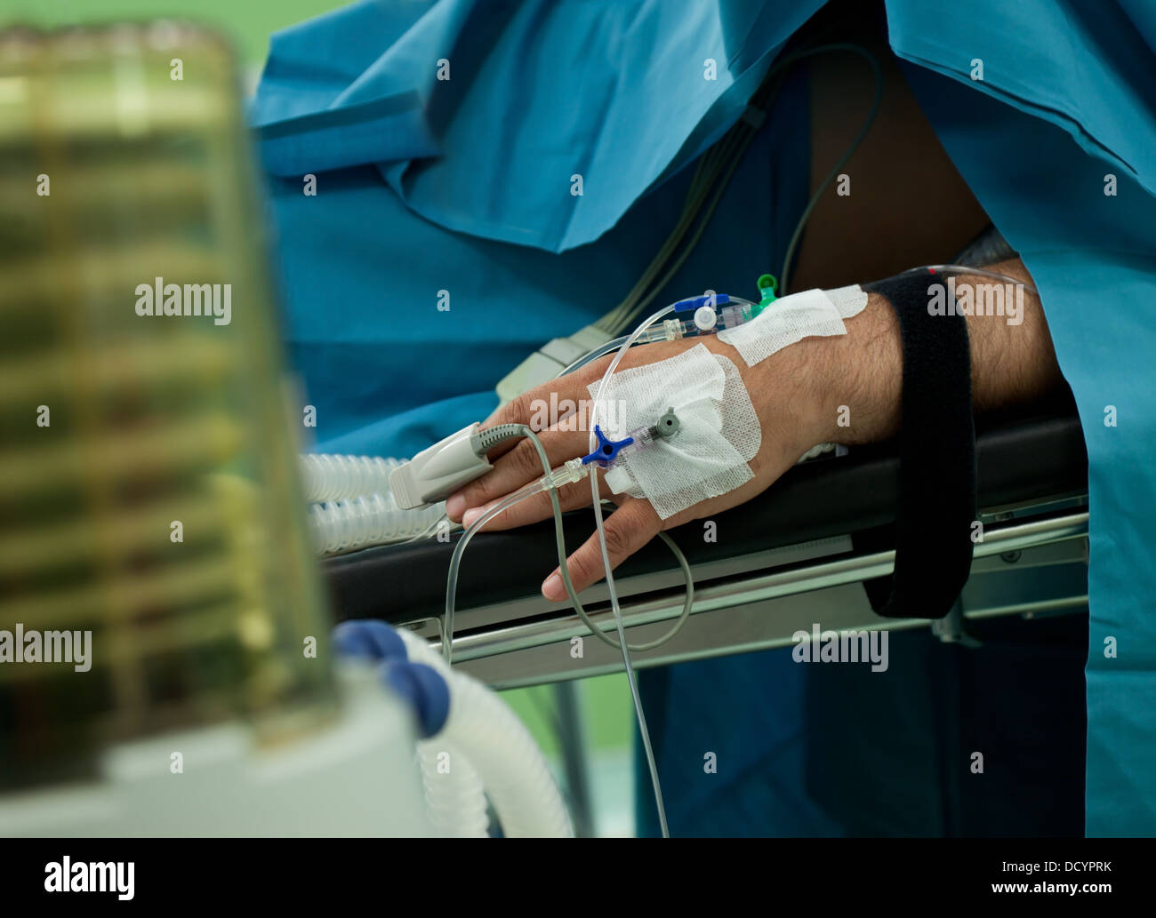 Hospital Patient Stock Photos & Hospital Patient Stock Images - Alamy
