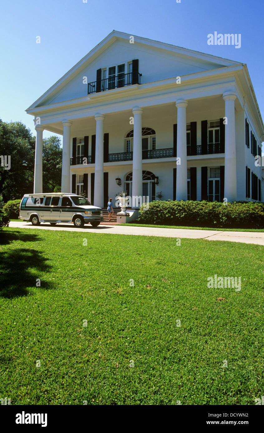 Oaklawn Manor near Franklin, Louisiana, USA Stock Photo - Alamy