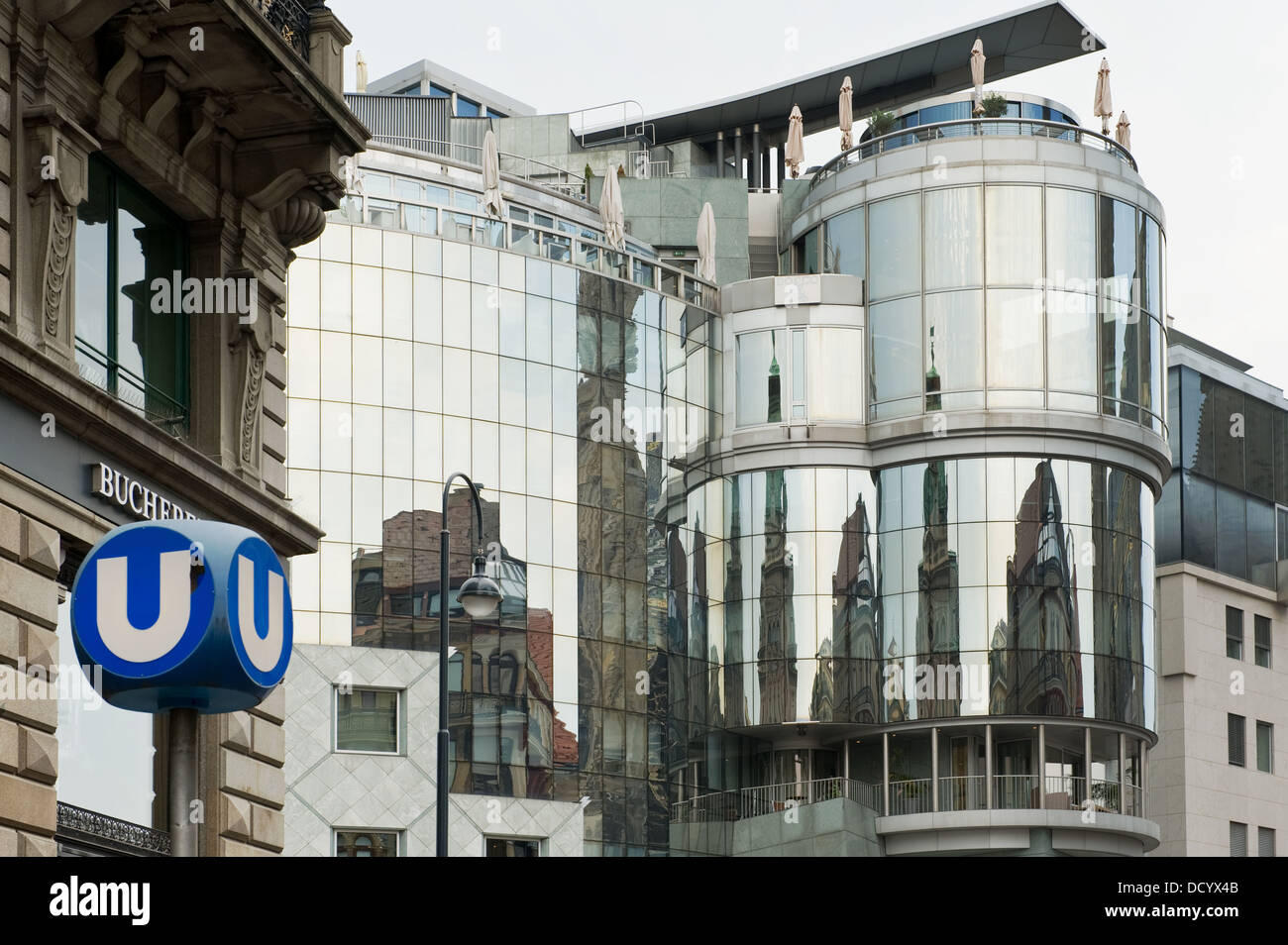 Buildings in vienna hi-res stock photography and images - Alamy