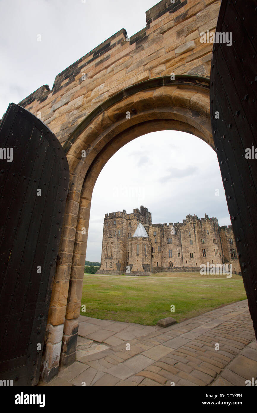 The Alnwick Castle, Most Famously Known As Hogwarts Castle In The Harry ...