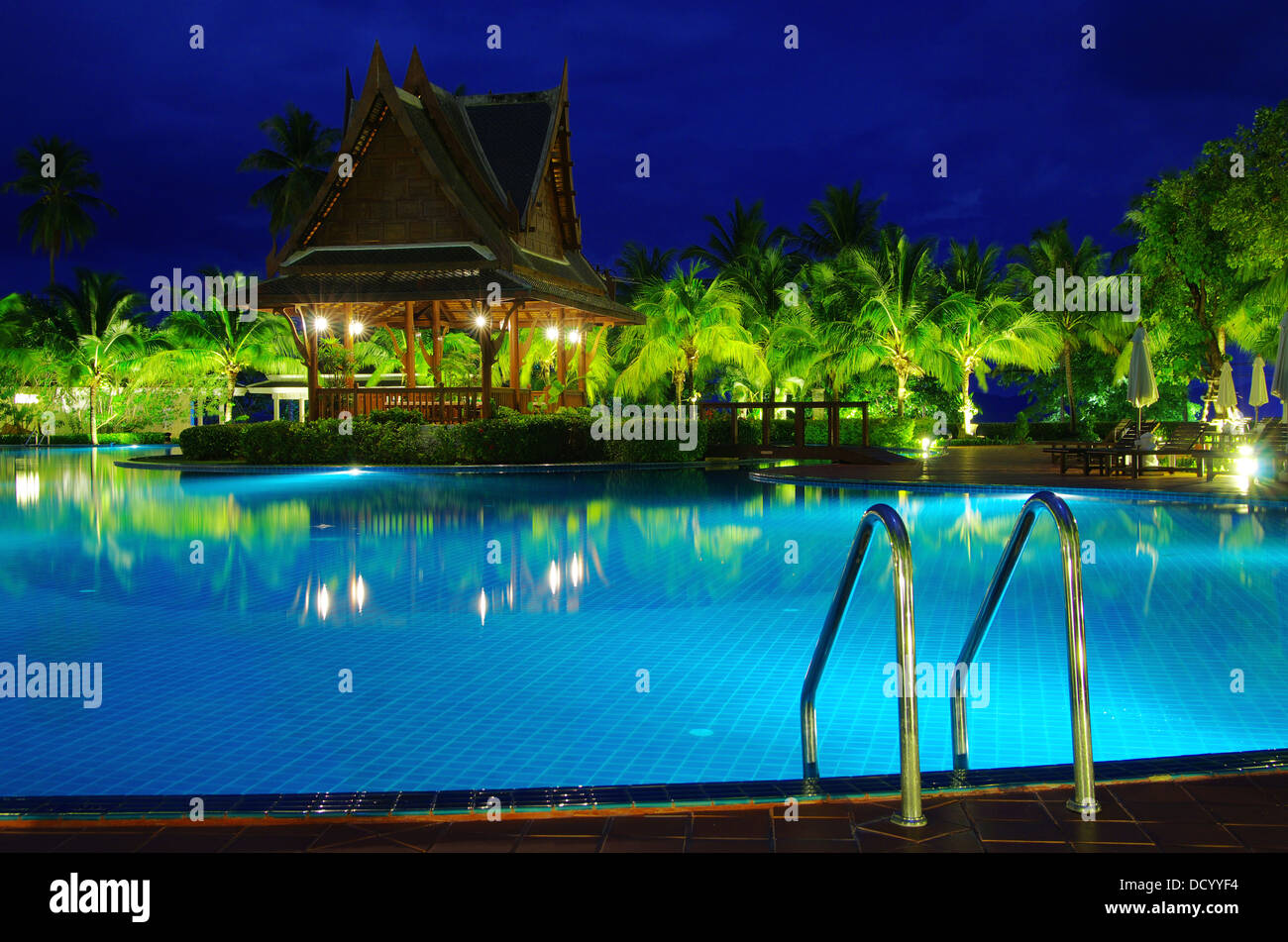pool in night Stock Photo - Alamy