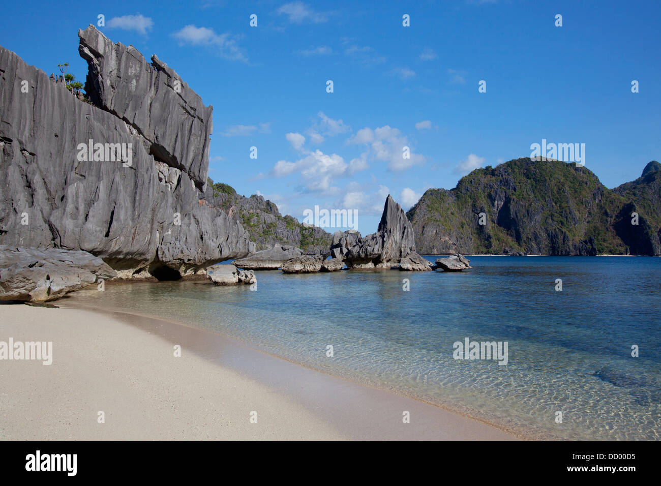 Limestone Rock Formations By Beach; Tapiutan Island, Palawan ...