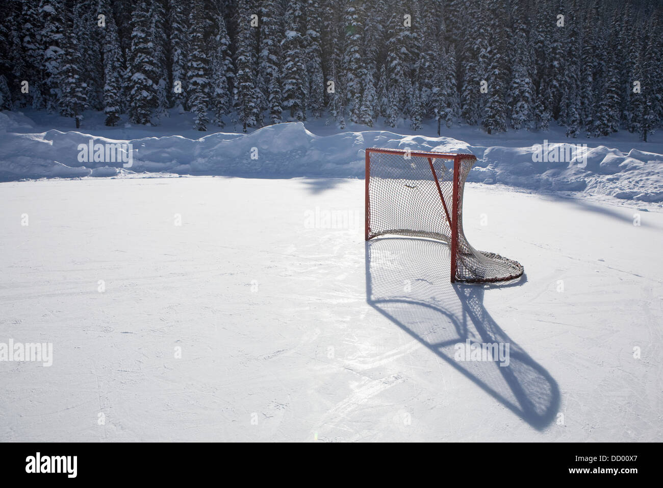 Canada hockey lake hi-res stock photography and images - Alamy