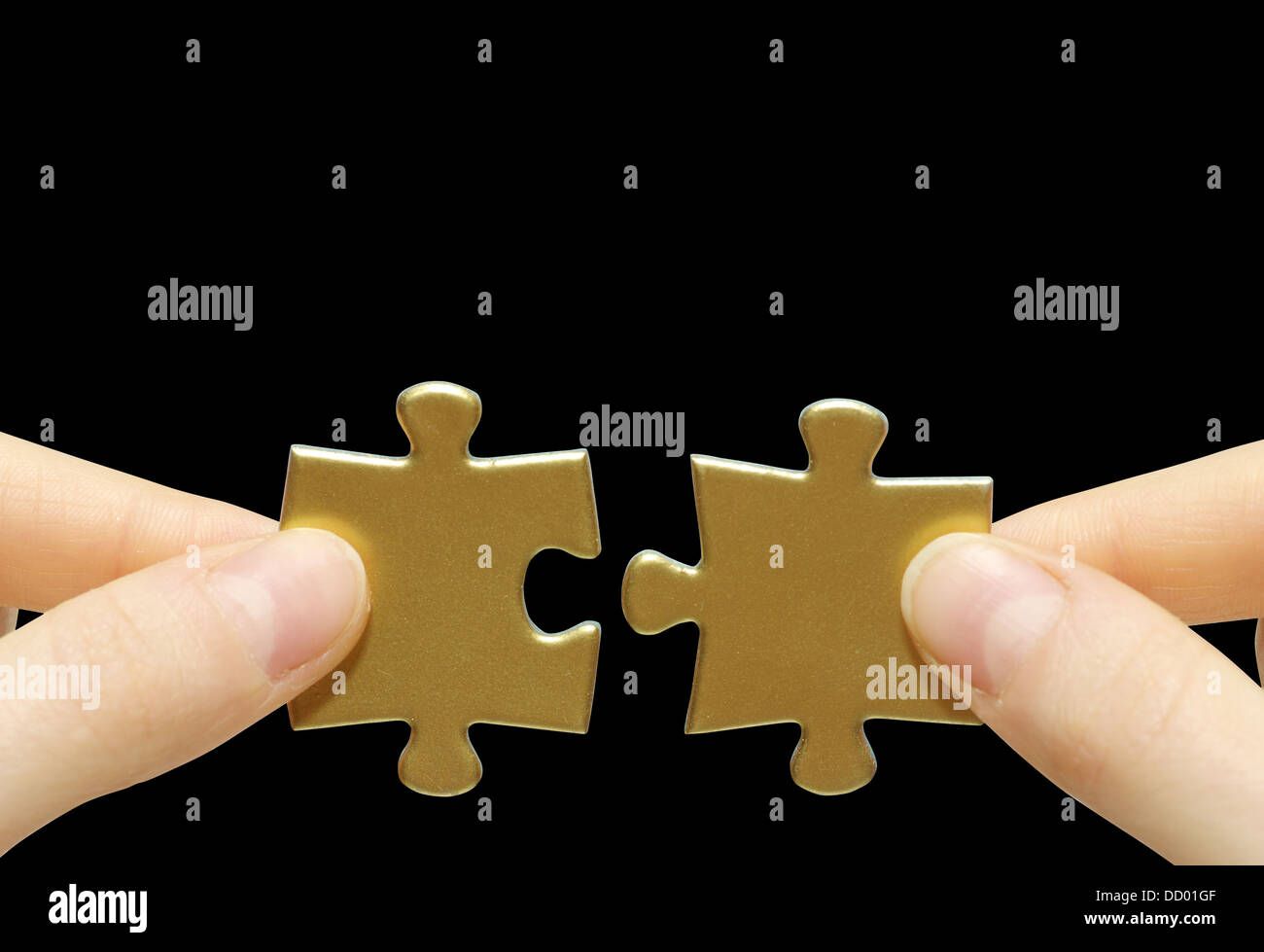 puzzle in hands Stock Photo - Alamy
